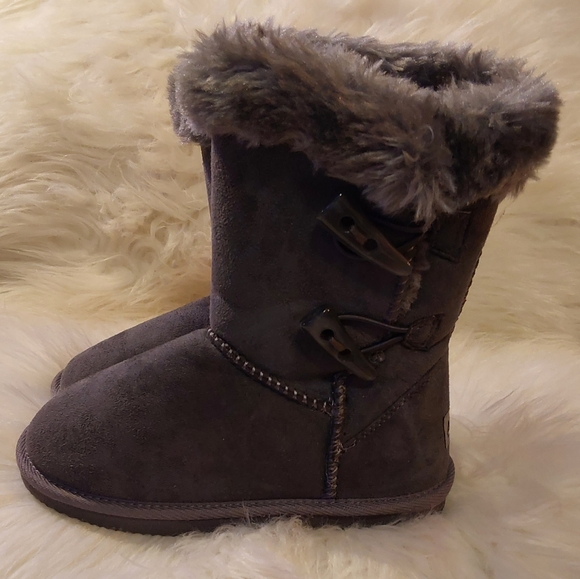 Lamo | Shoes | Apres By Lamo Girls Boot | Poshmark